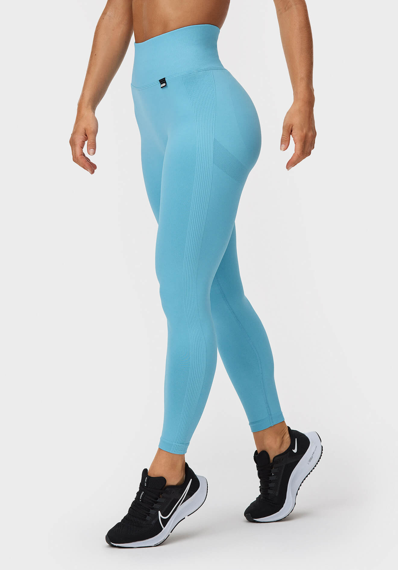 Træningstights til kvinder - Køb online hos One More Rep!