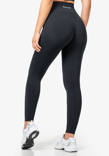 Træningstøj online – Køb stilfuldt træningstøj hos One More Rep