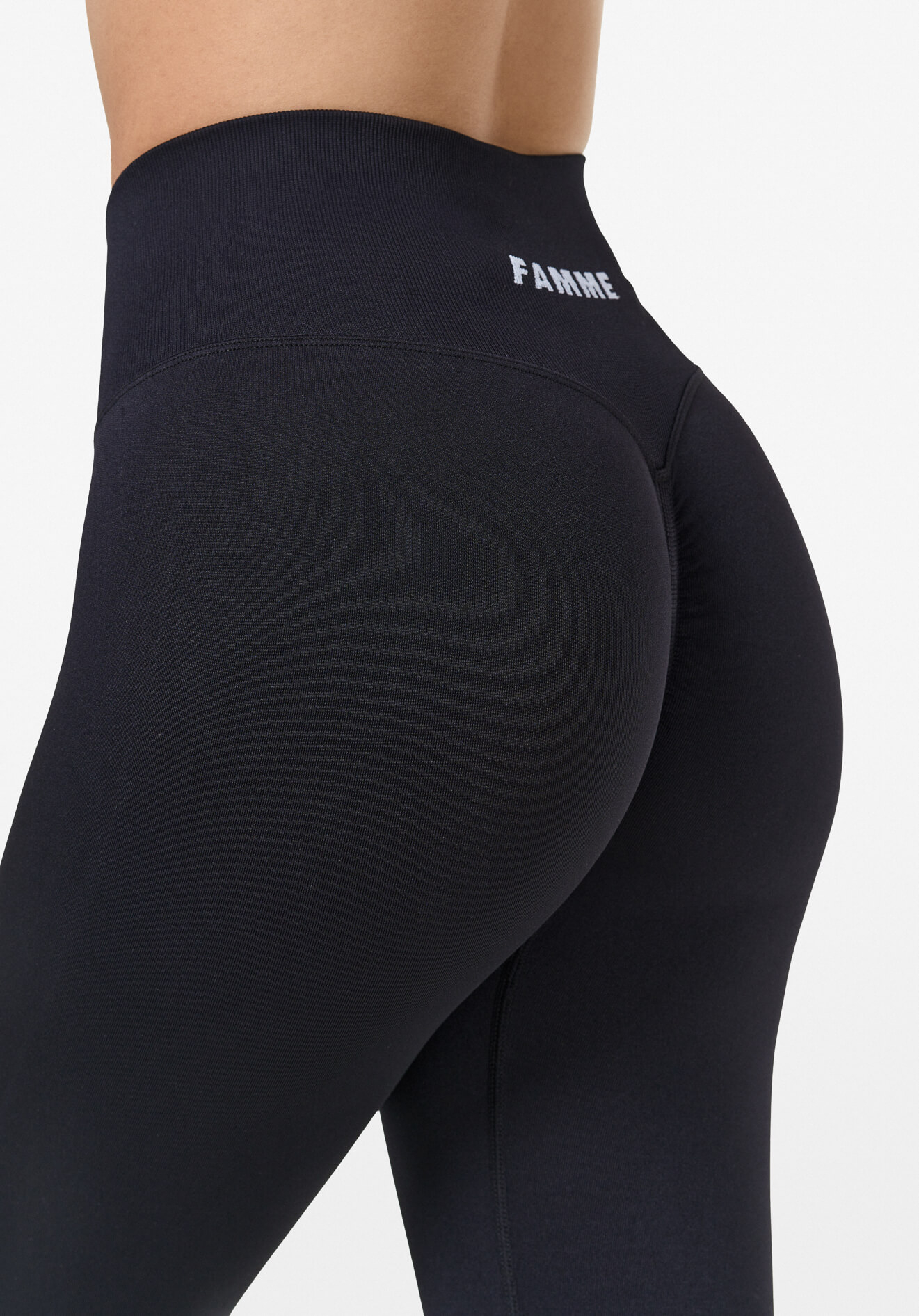 Træningstights til kvinder - Køb online hos One More Rep!